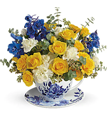 Pretty Tea Time Bouquet | Springfield MA Flower Delivery
